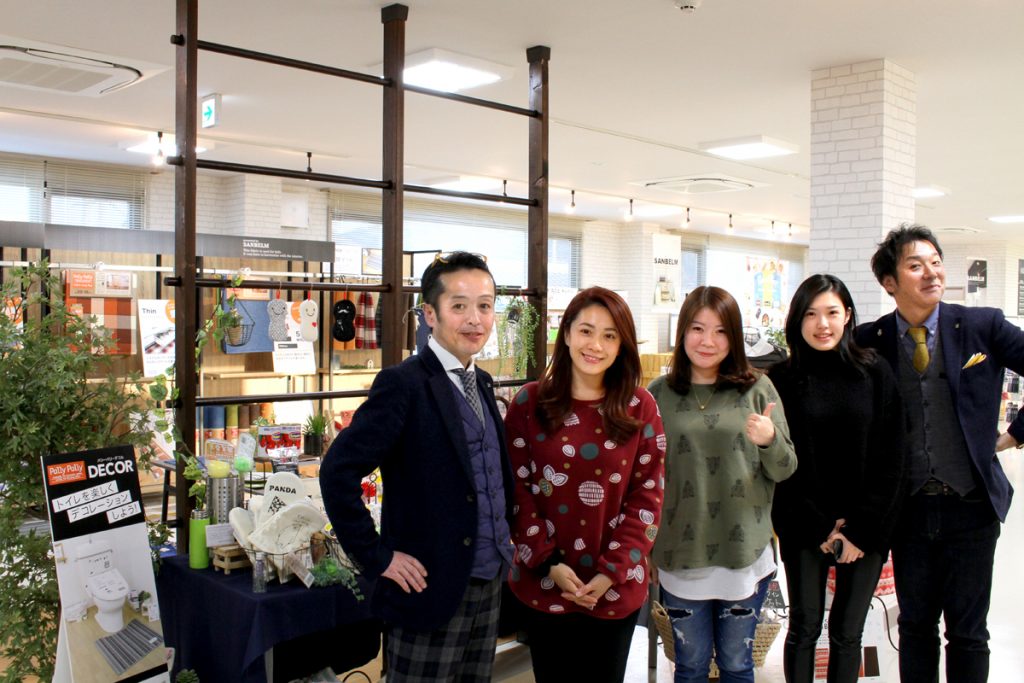 台湾の歌手・女優 柯以柔（Chris Ke）さん が来社されました | サンベルム株式会社